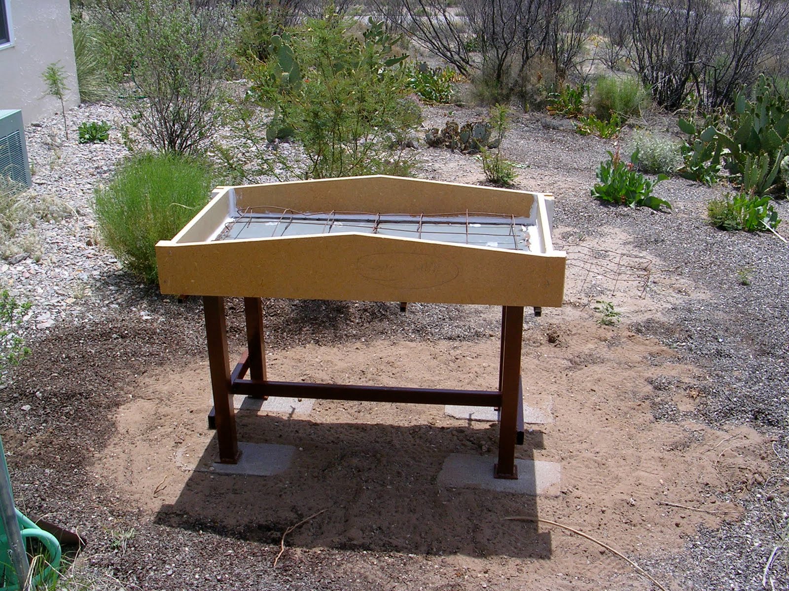 Deb Thuman's Blog: It's A Wedging Table