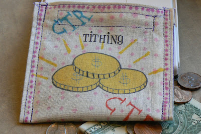 The Creative Homemaker: Tithing Baggie