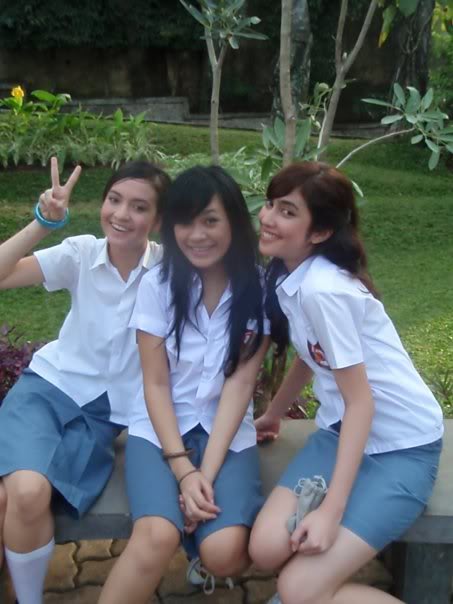 Foto Sexy Cewek SMU yang bikin Gemes "HOT" ~ motivasi259a.blogspot.com