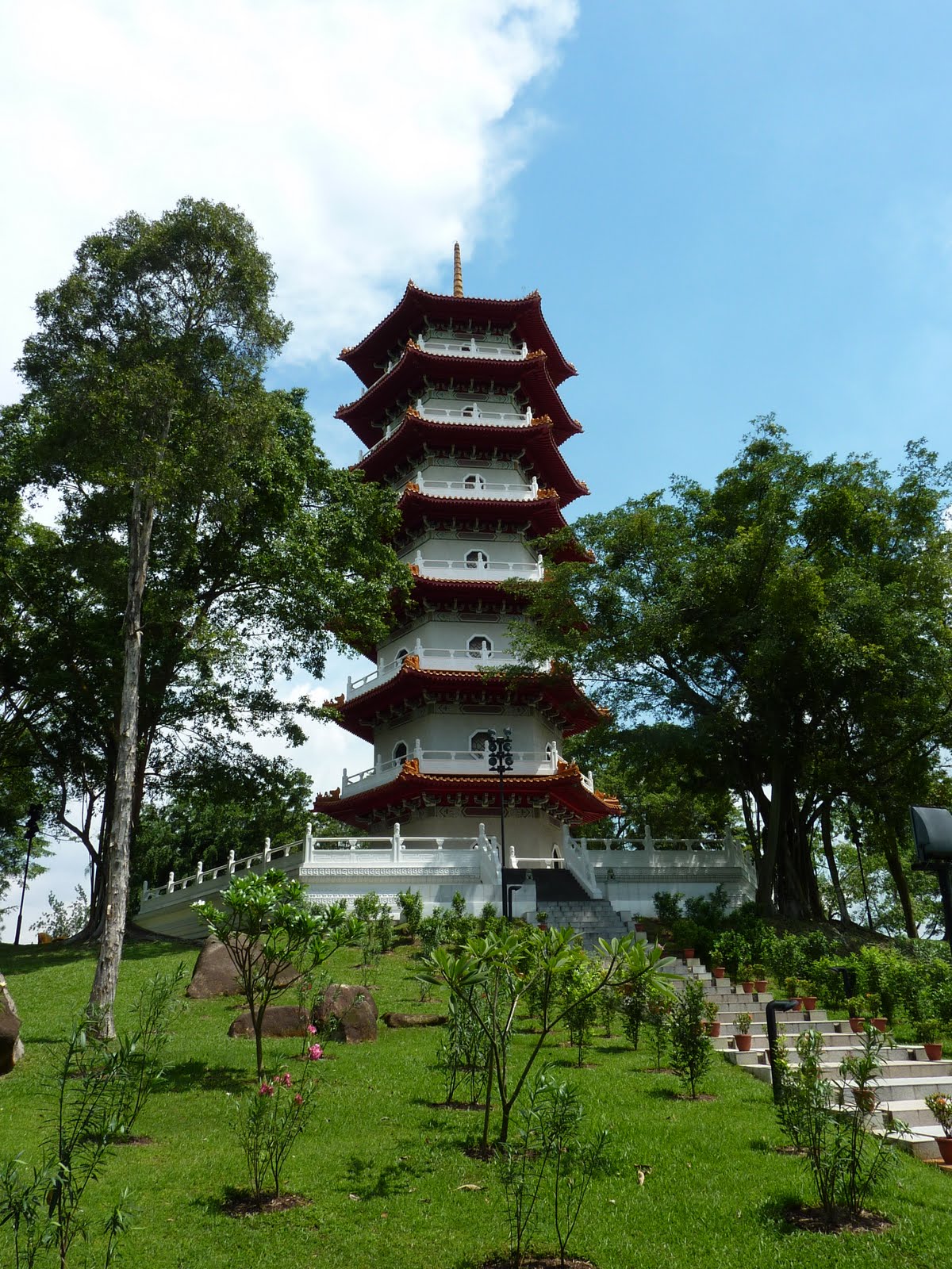 Asian moments: Life in Singapore