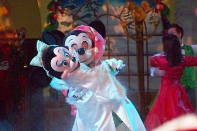 Joyfully Crafted: Very Merry Mickey Christmas Party