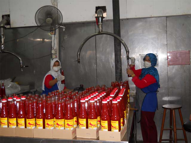 Rohaya & Abu Bakar Perkenal Produk Baru | media wahana