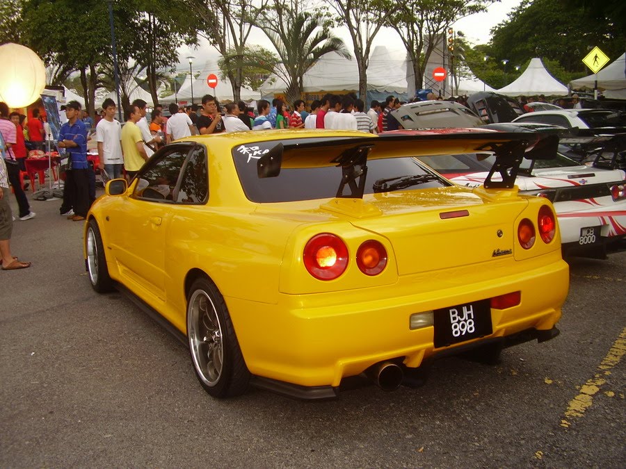 Nissan Skyline R34 Gallery - Car News