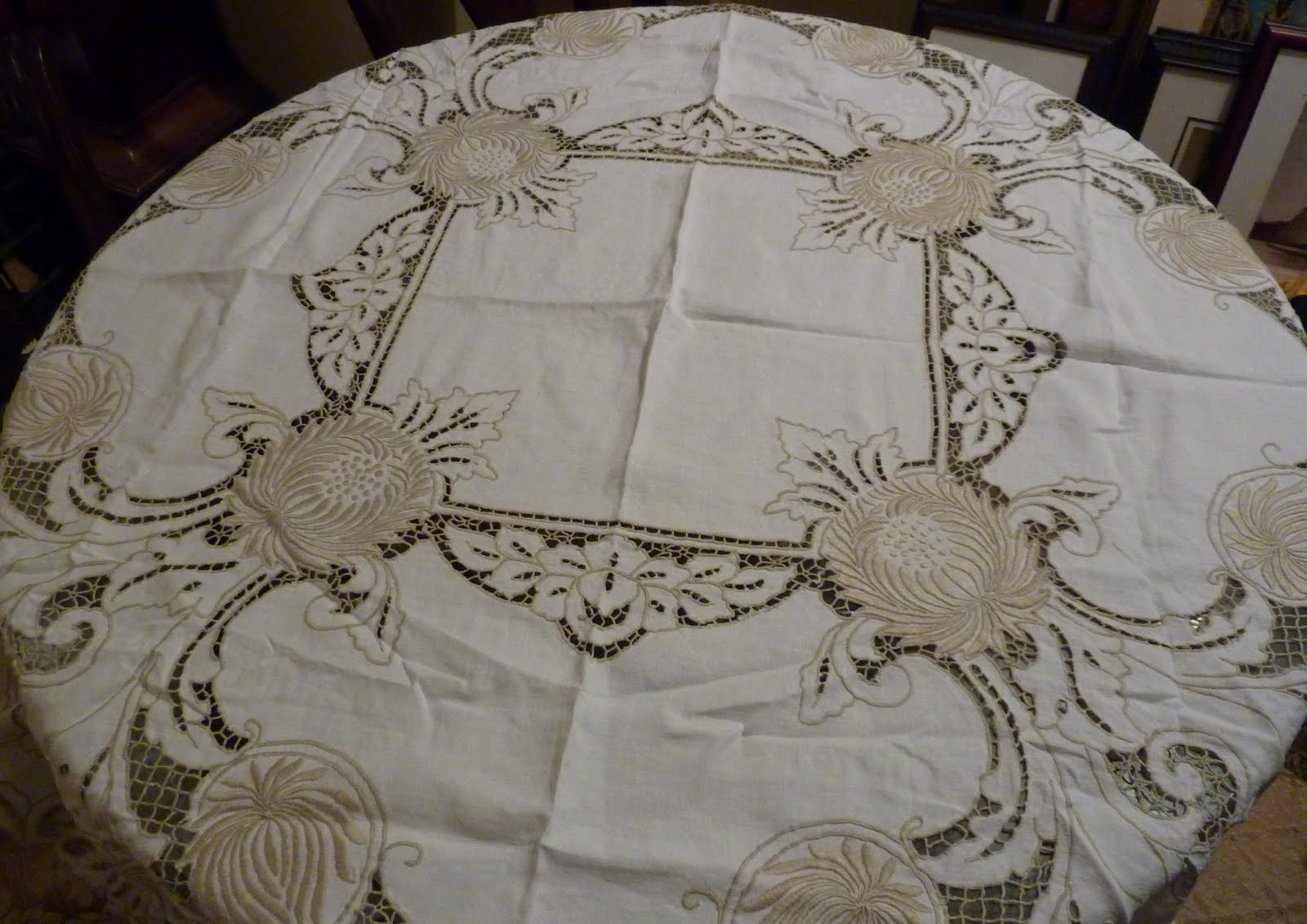 Madeira Linen Collector