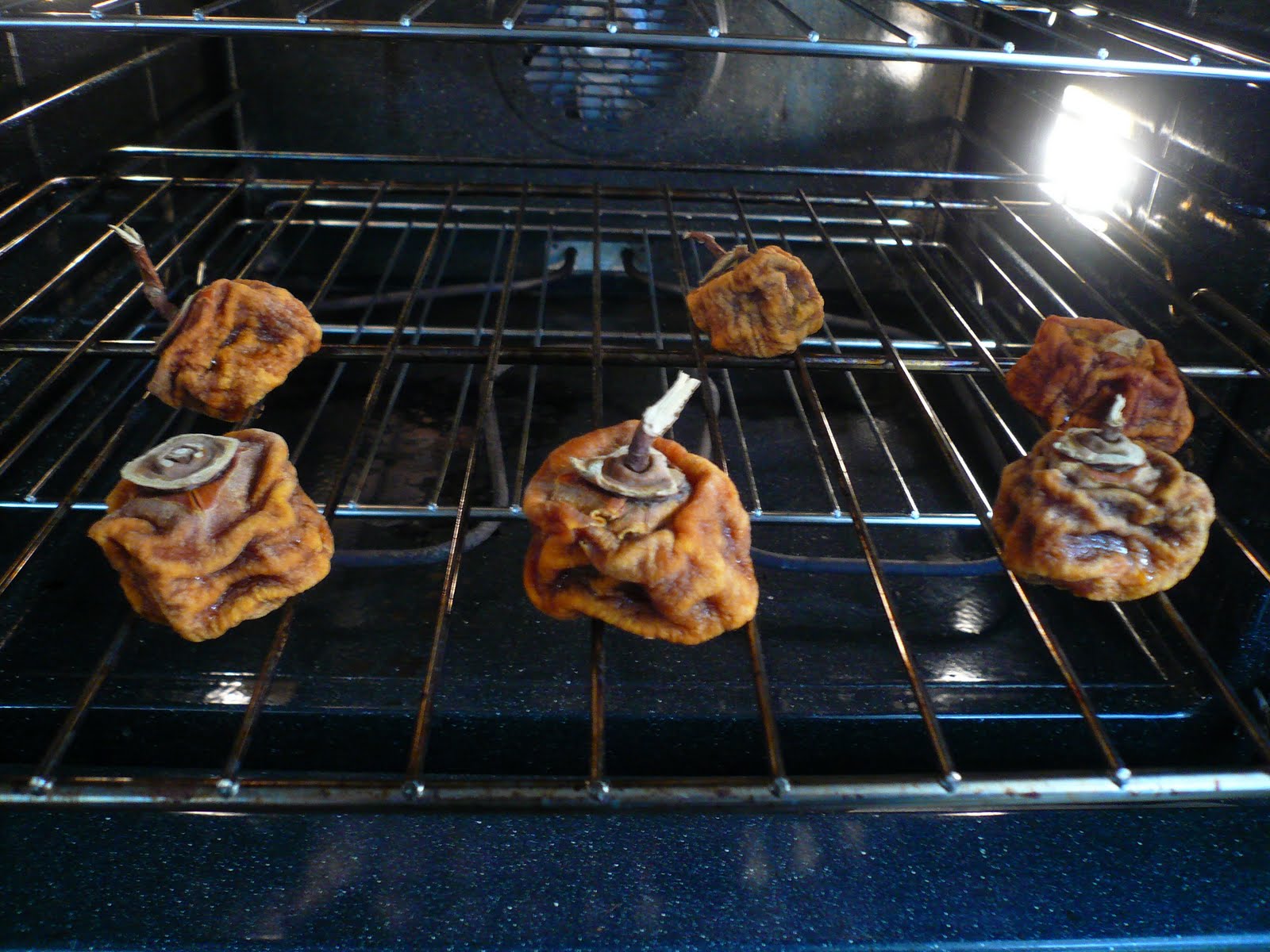 Domestic Felicity: Dried Fuyu Persimmons