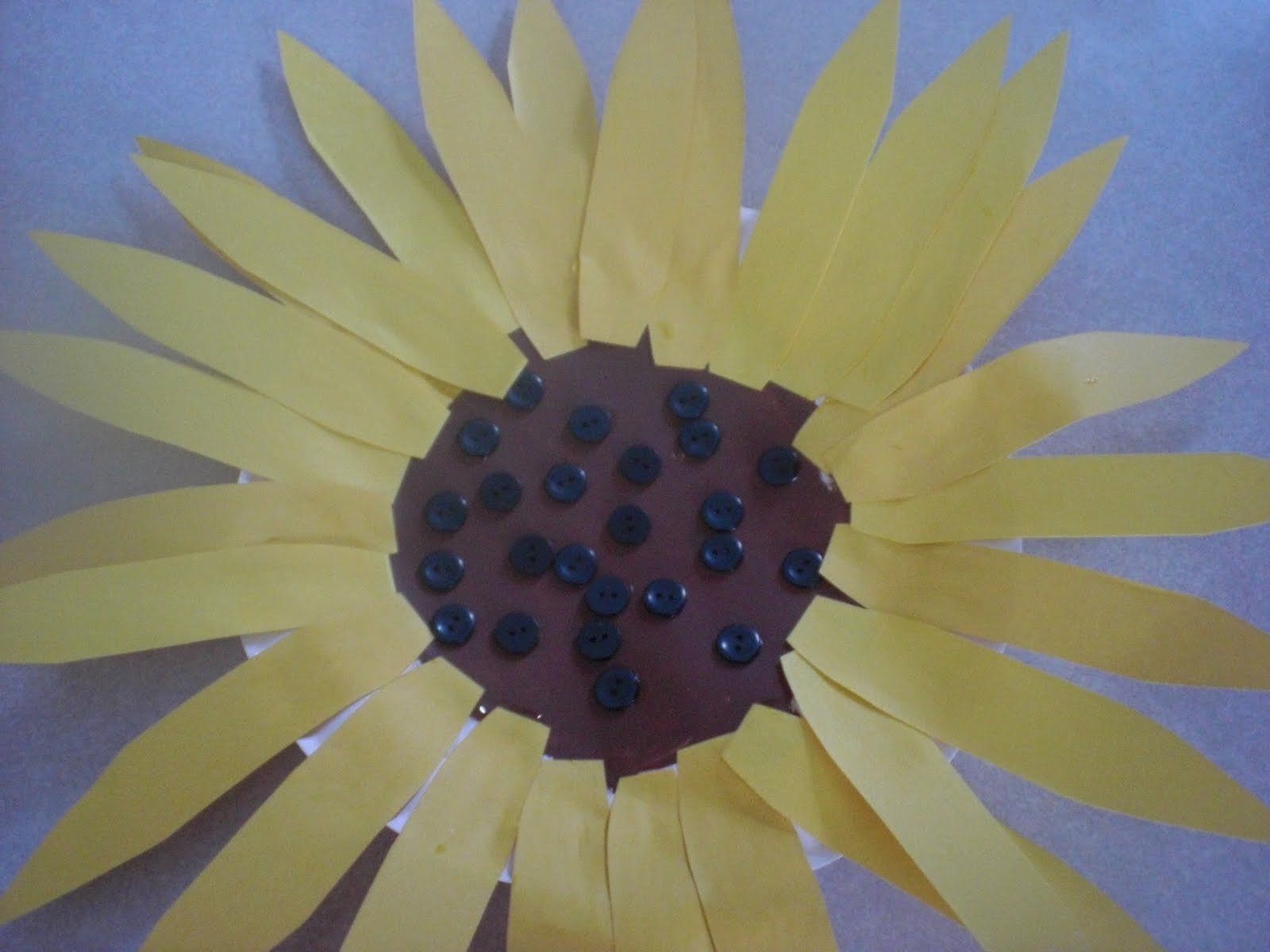 Because I Said So (and Other Mommyisms): Summer Sunflower Craft