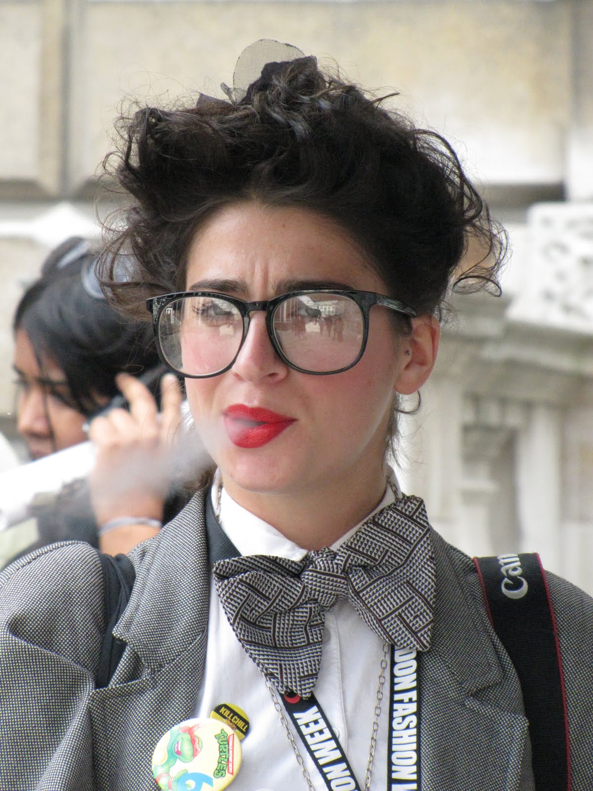SO TOTALLY: LFW Style: Vintage Geek Chic