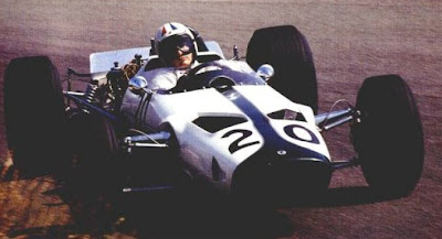 Continental Circus: Bolides Memoráveis - McLaren M2B (1966)