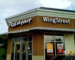 Every Restaurant in Leesburg: #72: Pizza Hut - WingStreet