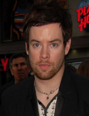 David Cook | Celebrity Bios & Photos