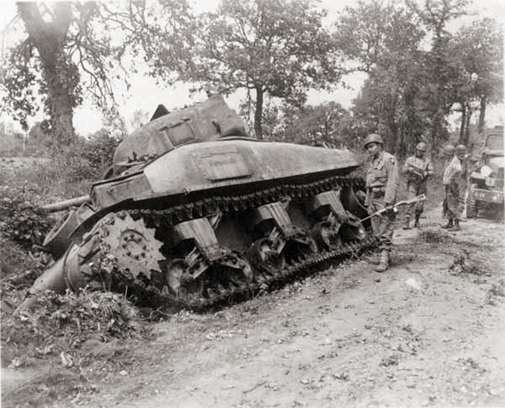 Flipping a Panther tank : r/tanks