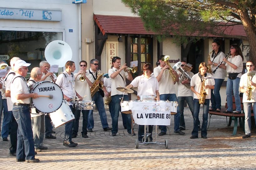 Contes et légendes de Vendée: Dédicaces à La Verrie, le compte-rendu de ...