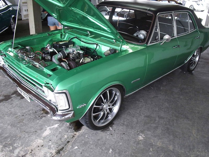 Planeta Automotivo: Opala com customização Automotiva