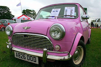 Planeta Automotivo: Fotos de Mini Cooper cor de Rosa