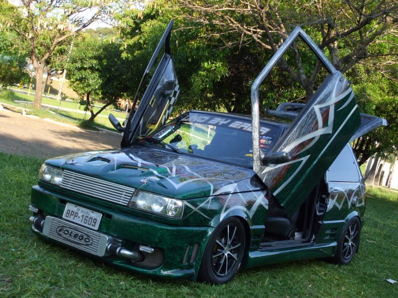 Planeta Automotivo: Fotos do fantástico Fiat Uno Tunado