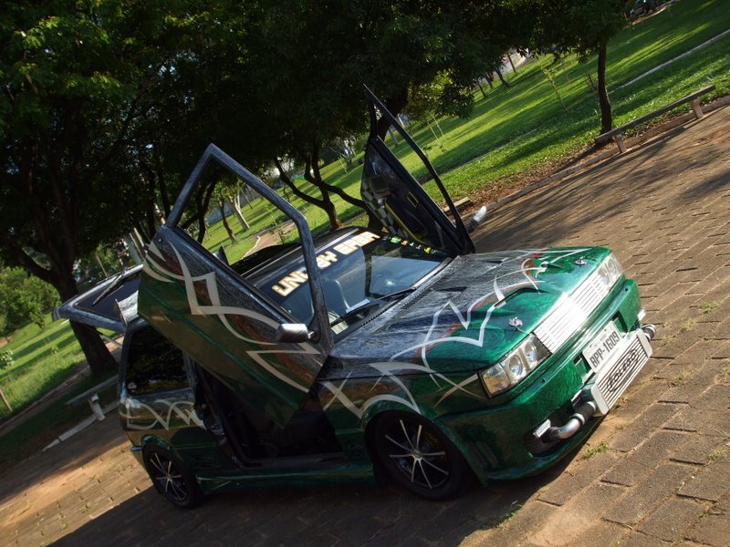 Planeta Automotivo: Fotos do fantástico Fiat Uno Tunado