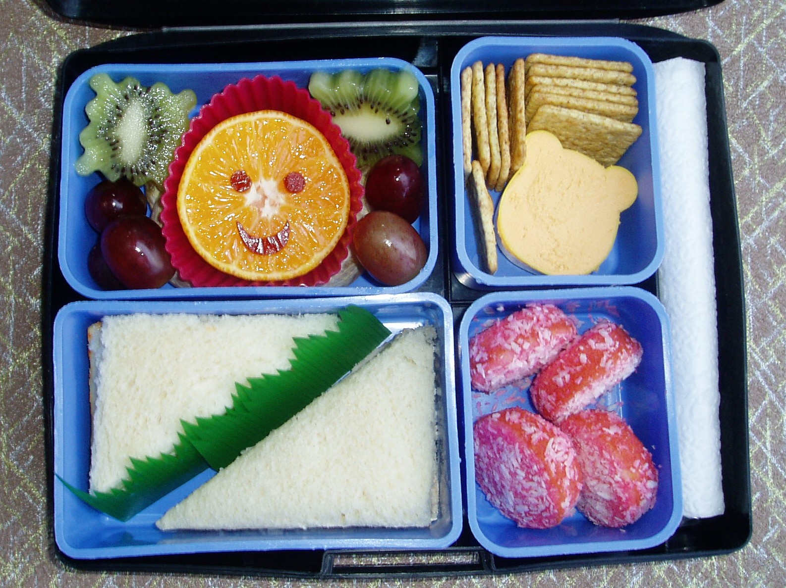 Don't Forget Your Lunch: Monday Lunch