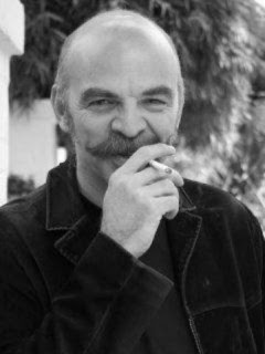 UN MUNDO PERFECTO: "CONTRA EL CAMBIO", EL NUEVO LIBRO DE MARTÍN CAPARRÓS