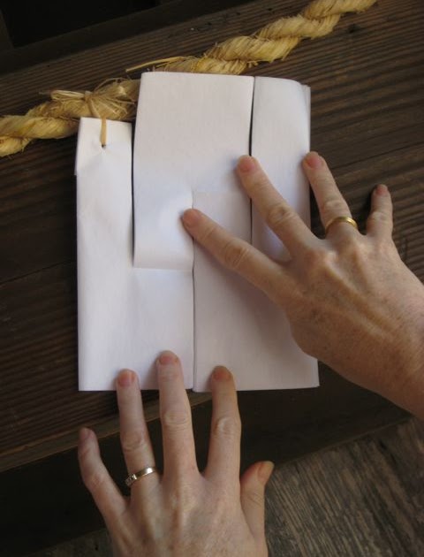 Paper Ponderings: Paper folding - Japanese Temples