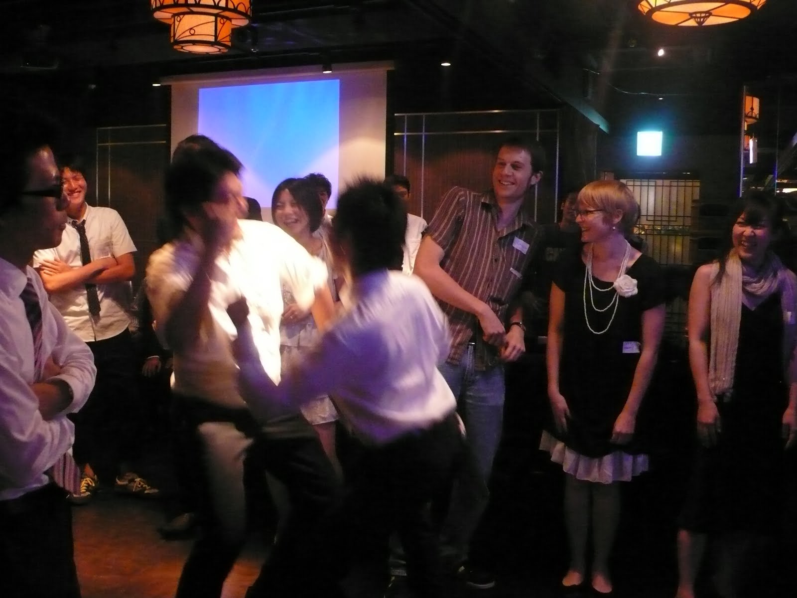 Food Endeavours of the Blue Apocalypse: Japan #12 - Weddings, parties ...