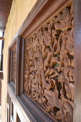 STUDIO UKIRAN KAYU HALUS: Gambar Menarik Ukiran Kayu