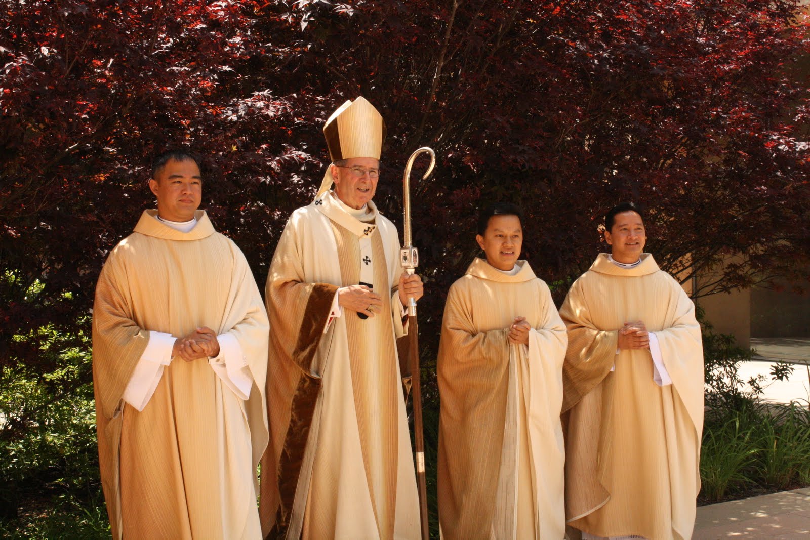 Cardinal Roger Mahony Blogs L.A.: The official blog of the Archbishop ...