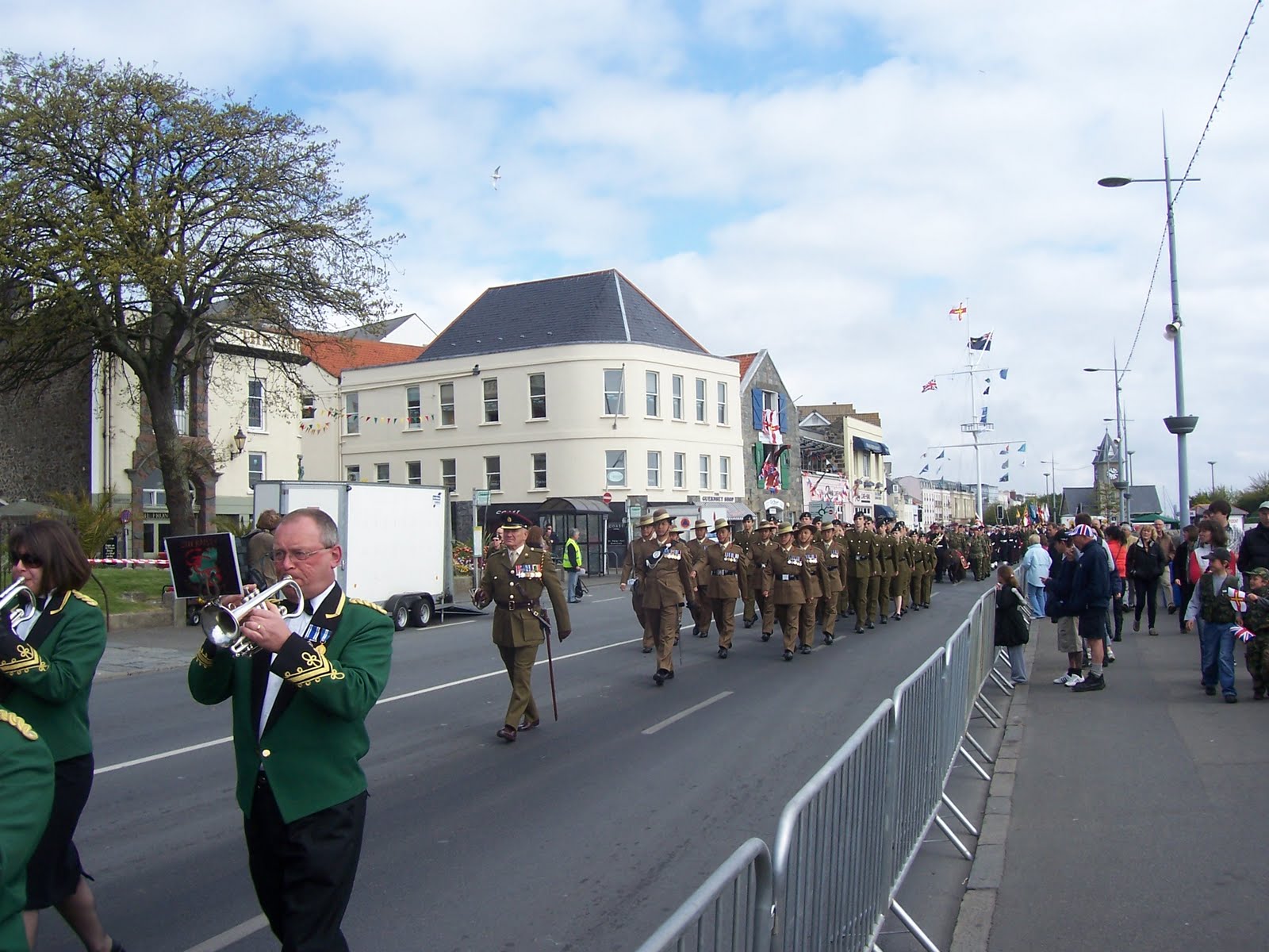 Bumble Bee Cottage: Liberation Day 2010