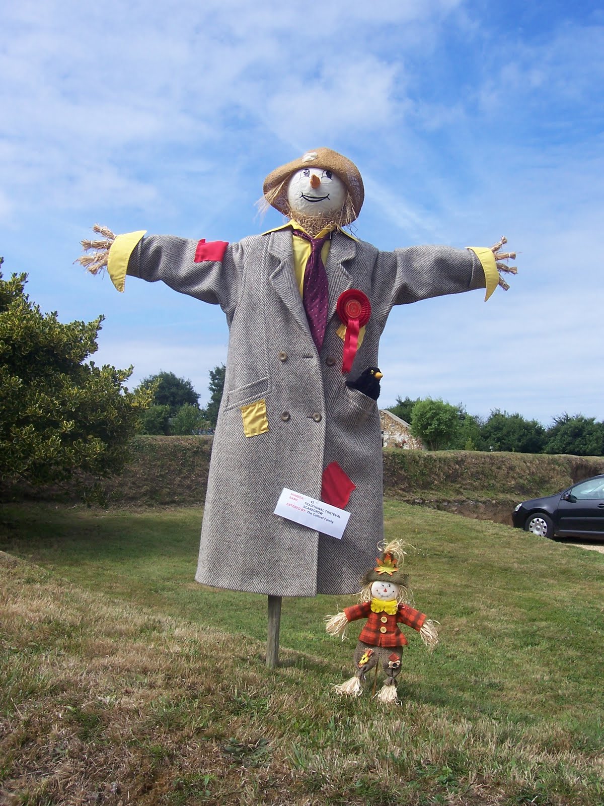 Bumble Bee Cottage: Torteval Scarecrow Festival 2010