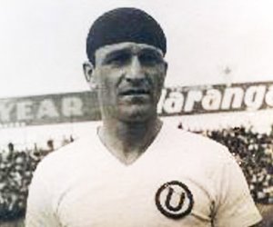This Day In Football History: 30 August 1953 - Lolo Fernandez's Classic ...