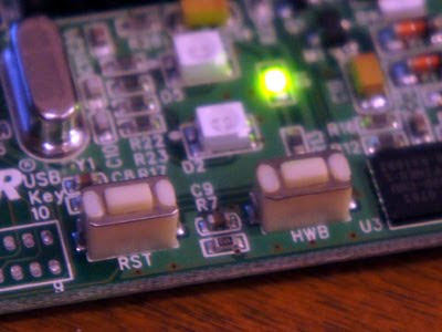 MobileHackerz再起動日記: ハンダ付け一切不要のPS3ハック(PSgroove) AT90USBKEY