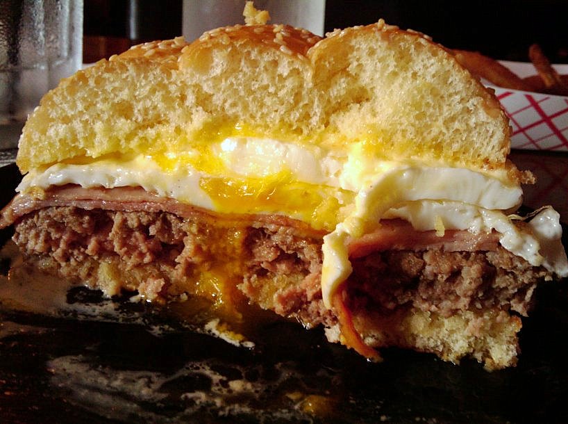 Exploring Food My Way: Satisfying the Craving: Burger Contention At ...