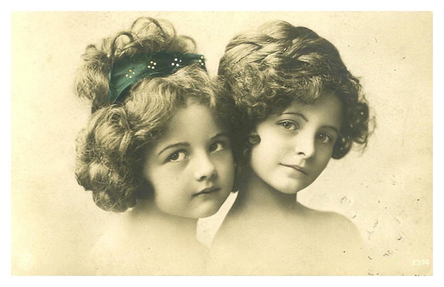 VINTAGE PHOTOGRAPHY: Vintage Children