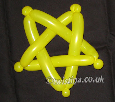 Twistina and Her Original Balloon Art