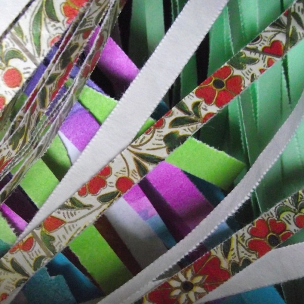 Divinity Withinity - art, creativity, fun: I Love Paper Weaving!