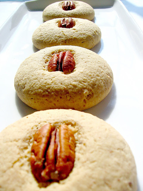 My Turkish Kitchen: PİKANLI KURABİYE