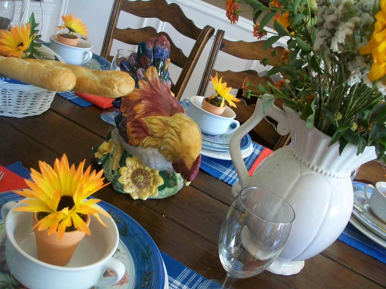 Lace and Ivy Cottage: Rooster Tablescape