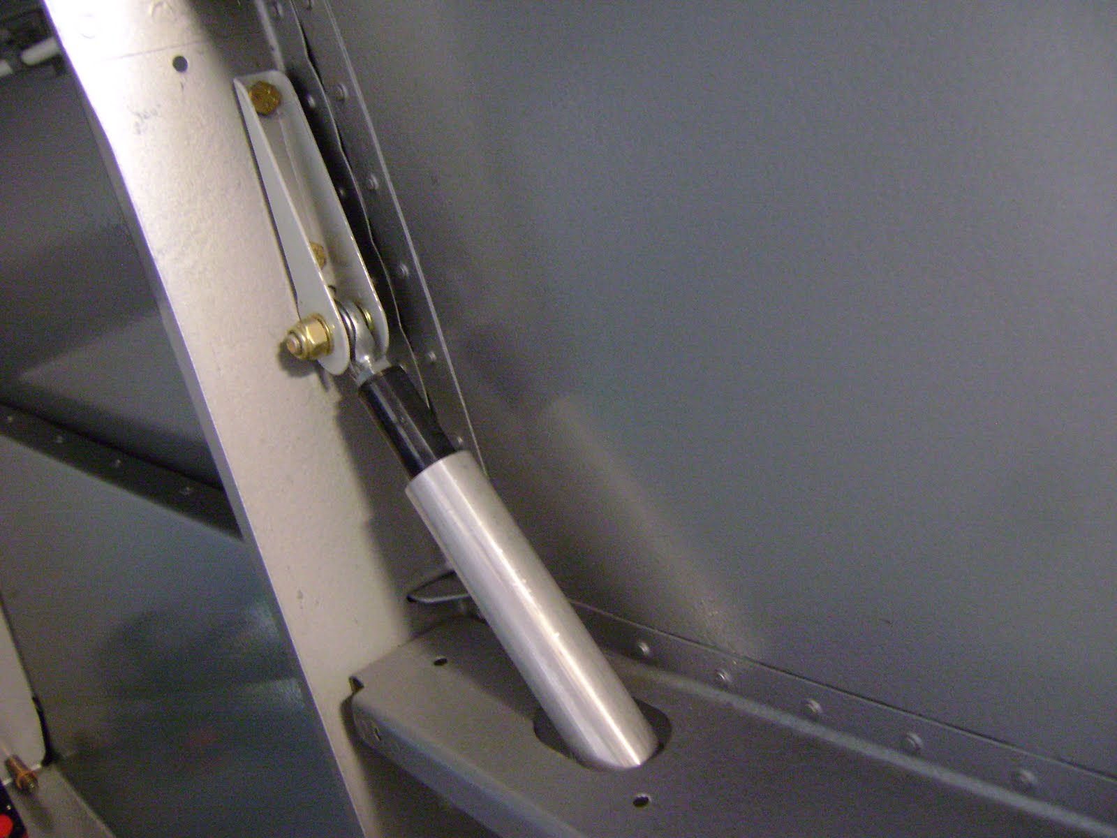 Welcome to JT's RV8 Aircraft Factory!: Flap Motor Arm Cover