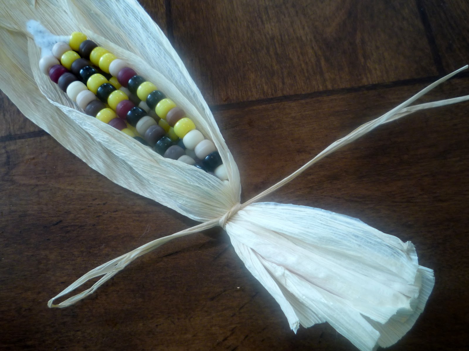 Crafty Sisters: Thanksgiving Corn~Kid's Craft