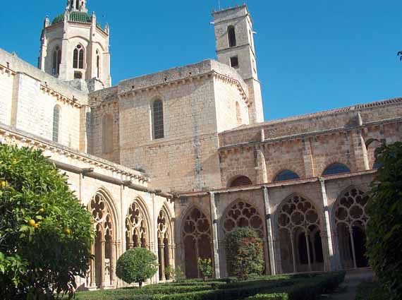 Monasterio de Santes Creus*** (Tarragona)