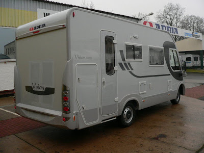 ÍNDICE FOTOGRÁFICO DE ACS, CARAVANAS Y CAMPERS: ADRIA VISION I 647 SG