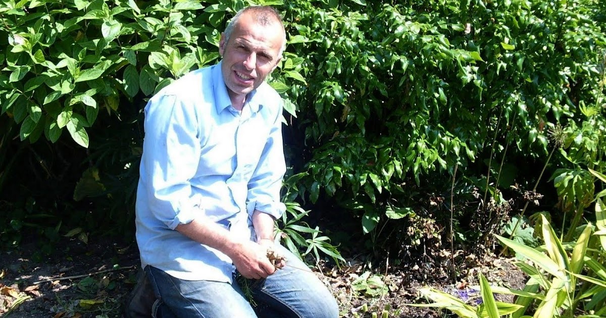 The Intercontinental Gardener: Fergus Garrett, the gentle keeper of ...