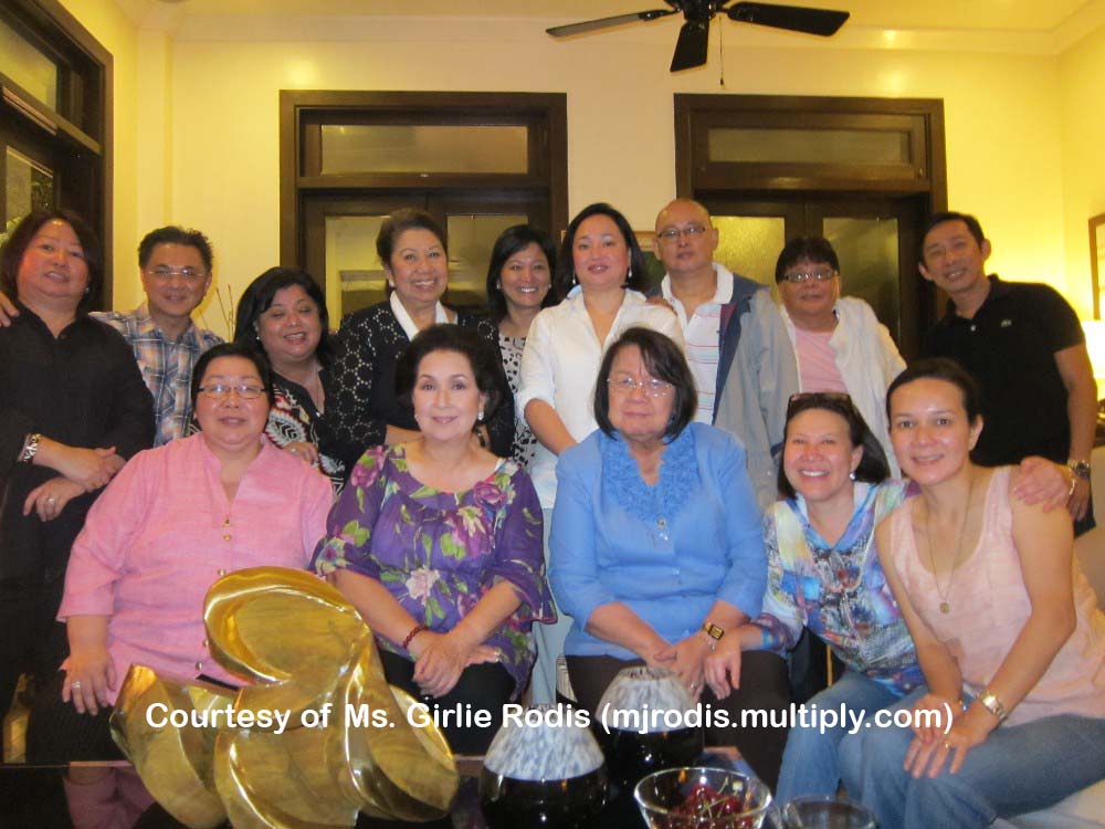 SUSAN ROCES: MS. SUSAN ROCES WITH FRIENDS