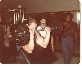 Classic Bodybuilding Memories: Sept.6th 1988? Larry Scott
