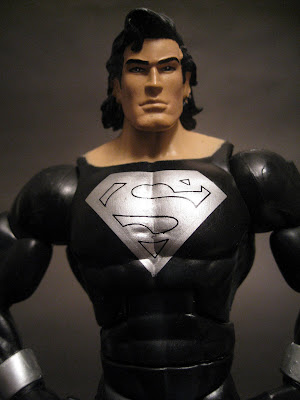 Action Toy Review: DC Universe Classics - Superman (Recovery Suit)