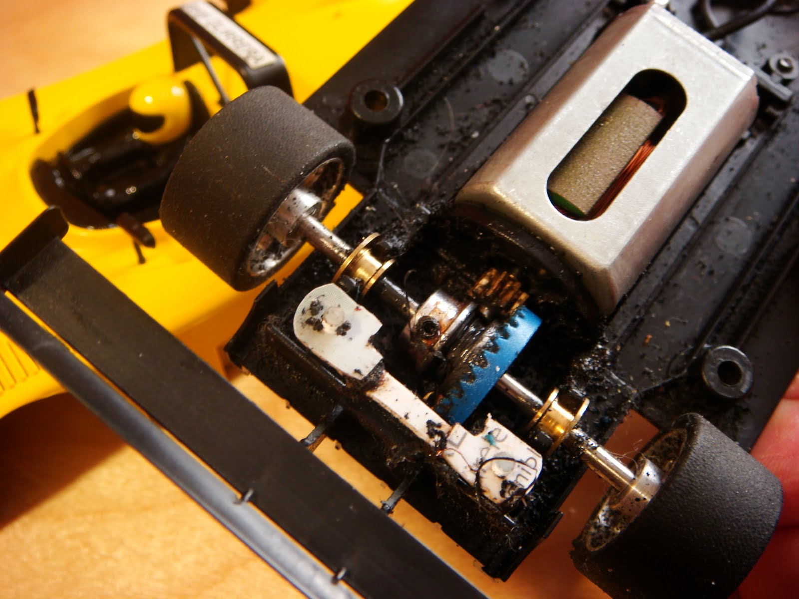 pasionslot - Reynard 2KQ Le Mans 2003 Test car Sloting Plus ...