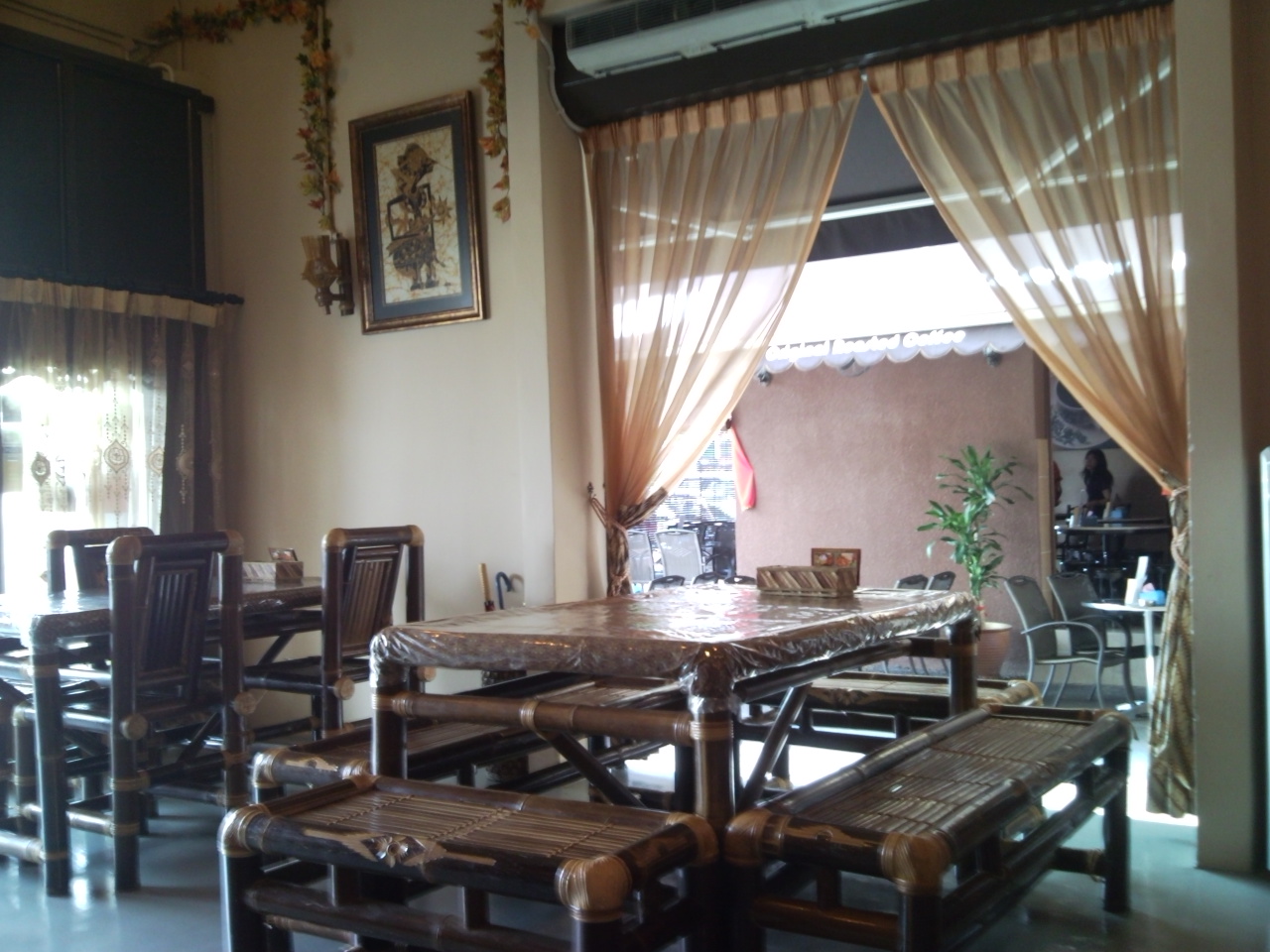 myelsakee: Restoran Anggrek Kuring