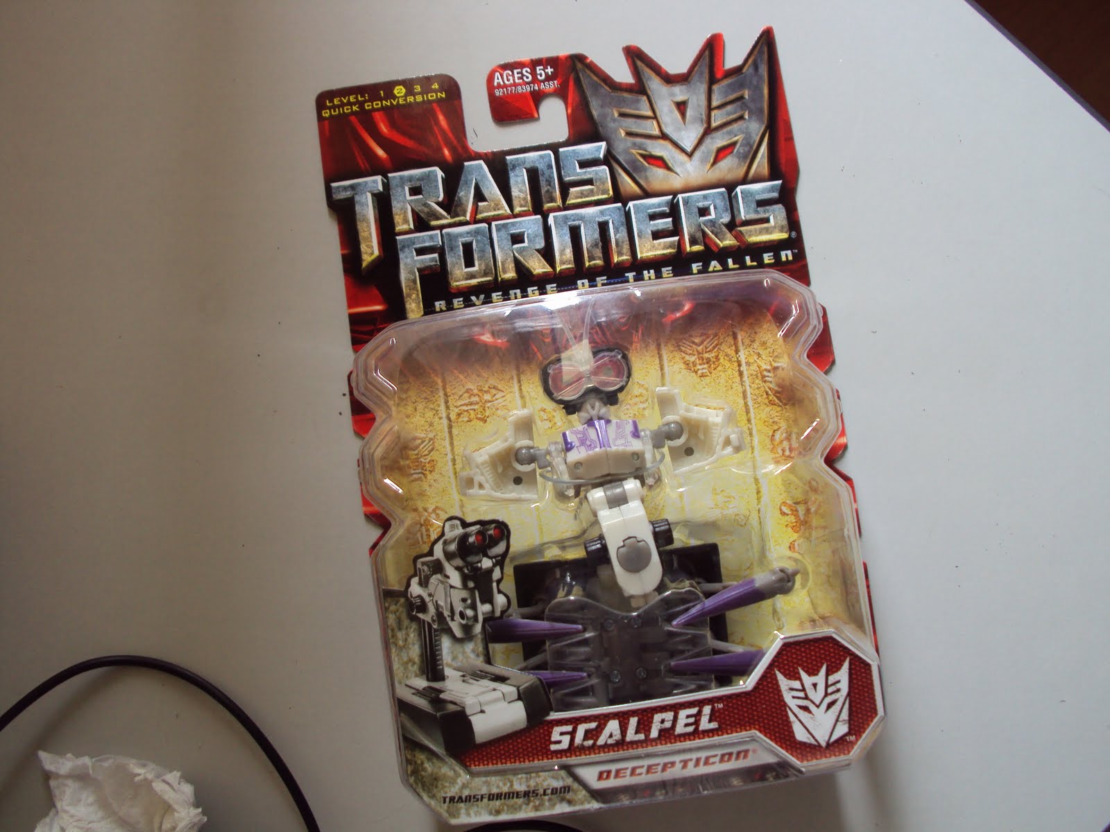 Totally Toys: Transformers ROTF Scout Class Scalpel