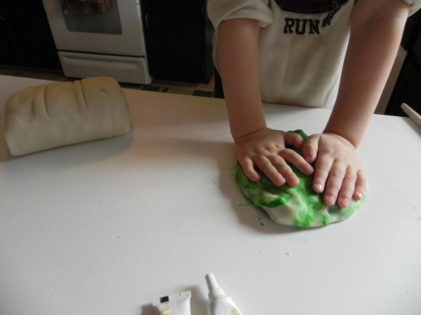 Whirly Wives: Hanger Rats