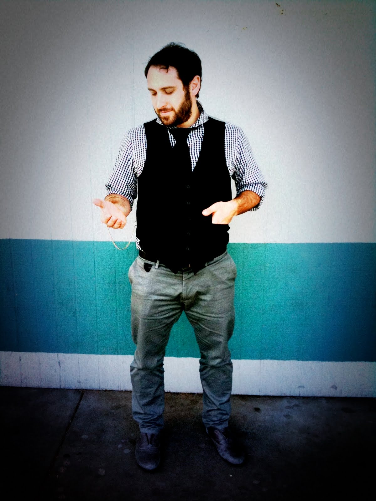 EXTRAORDINARY ORDINARY: Style Inspiration-Josh Hiney