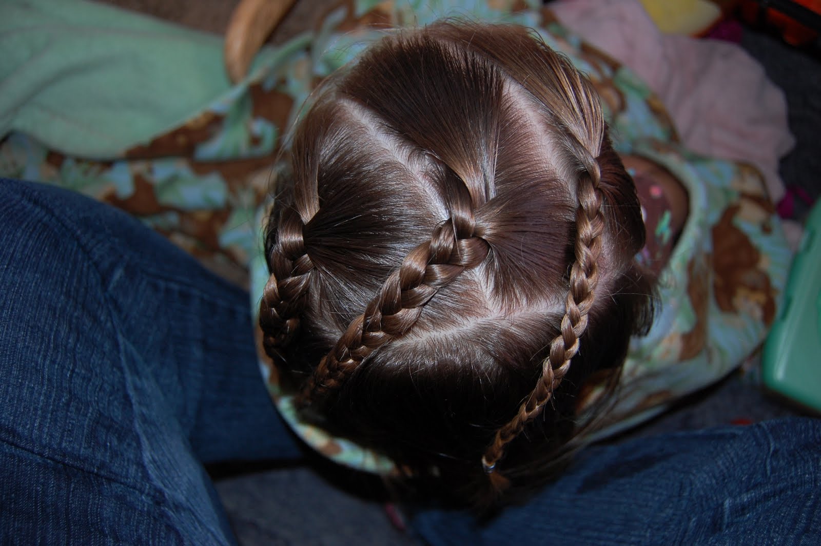 ALL THINGS SNAPBANDZ: Four braids on a slant